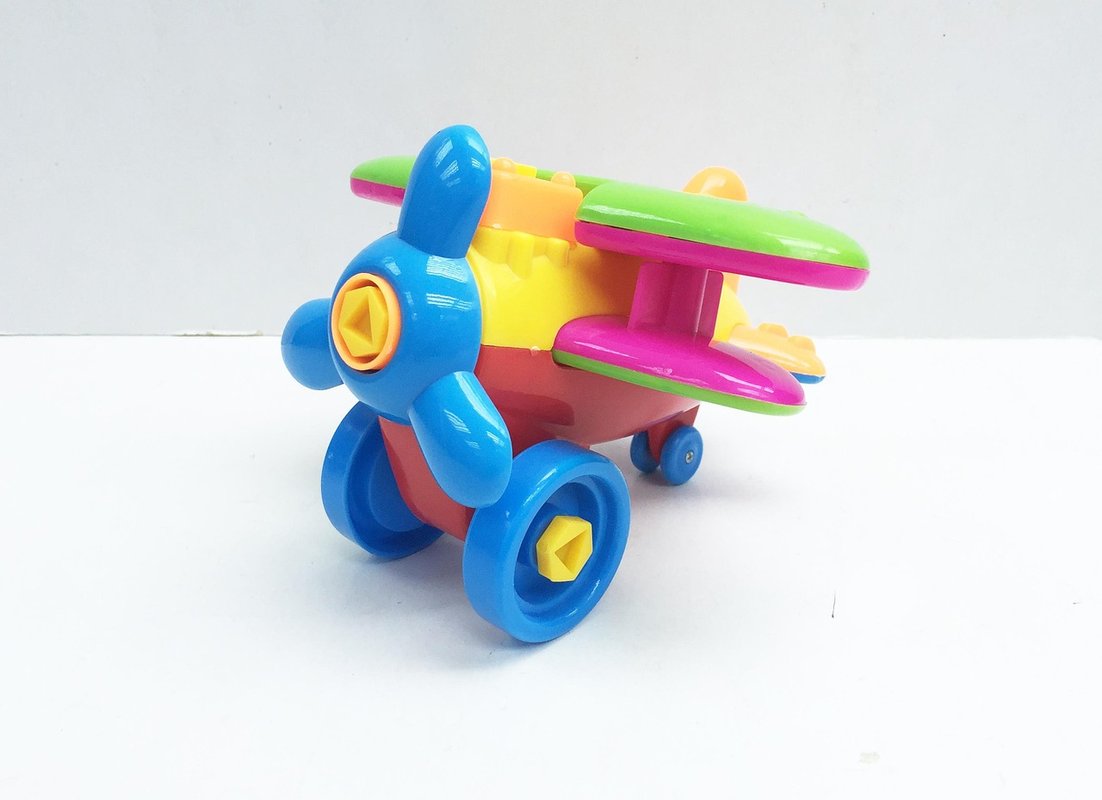 DIY Chicken Toys: Safe & Engaging Playthings to Make at Home ...